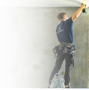 Premium Hanging Track System | The Hangmaster